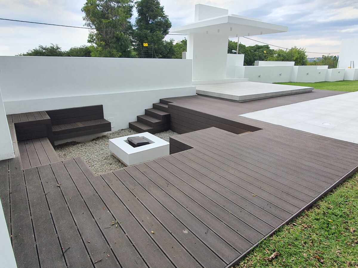 Top ideas for fire pits and bomas for winter - Best Deck